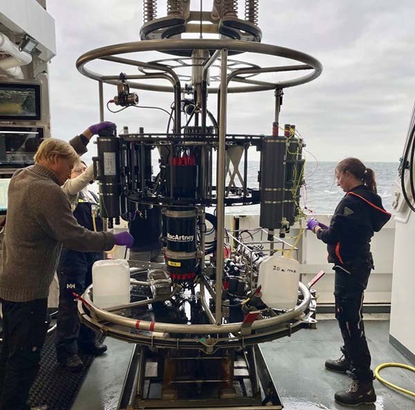 Intensive and successful Research week on SLU's ship R/V Svea ...